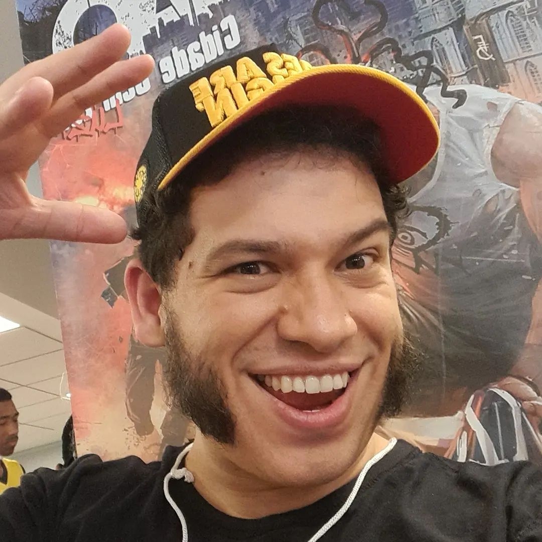 Raphael Fernandes – Quadrinhos – Raphael Fernandes